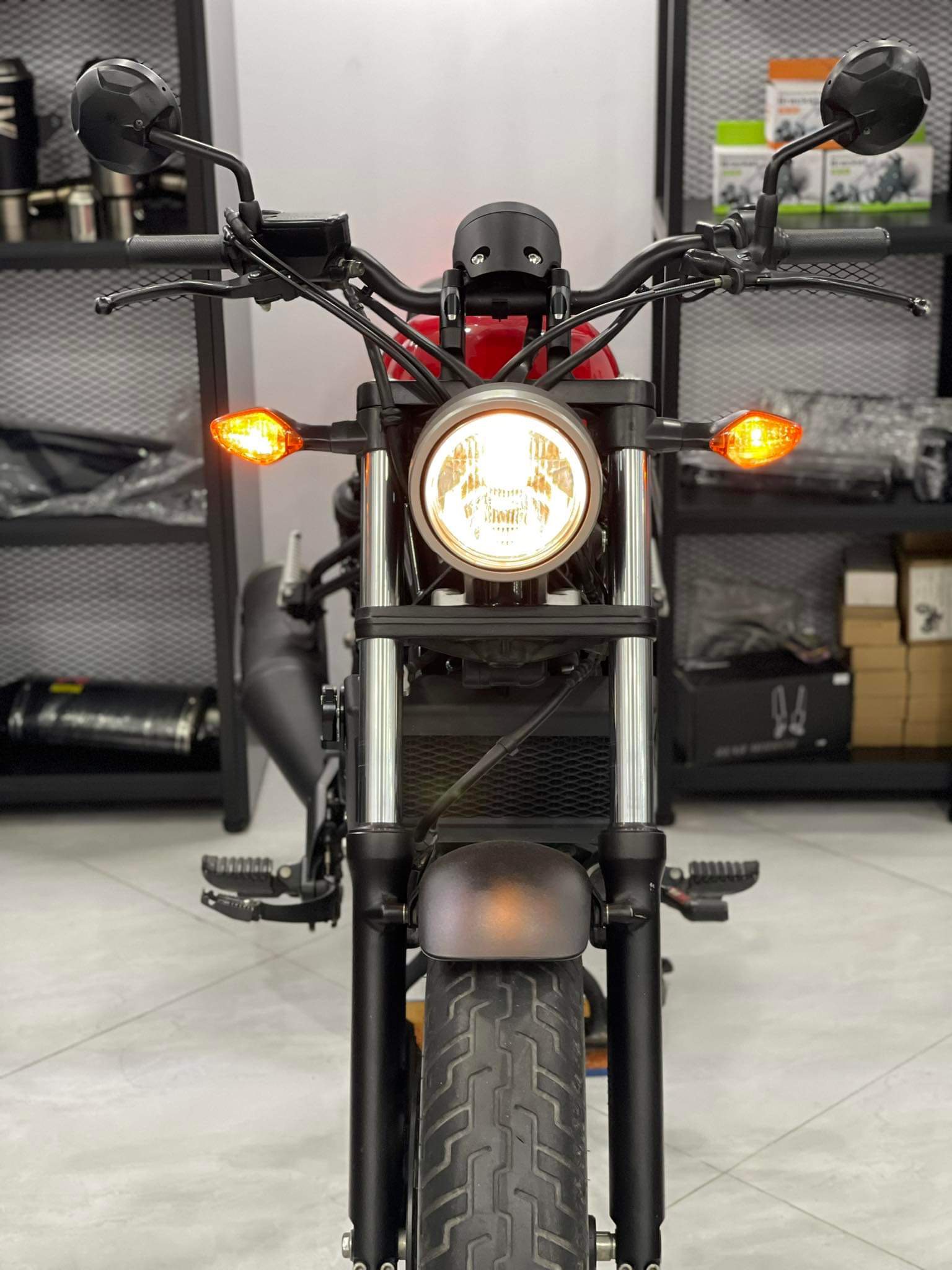 HONDA REBEL300