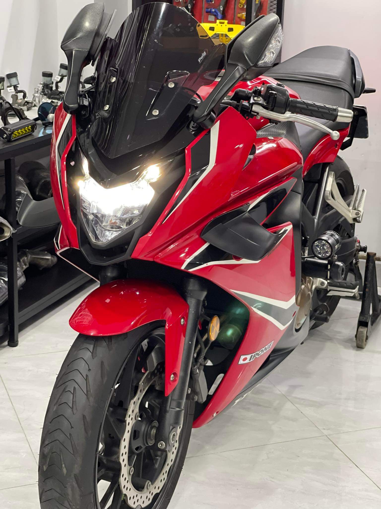 HONDA CBR650F