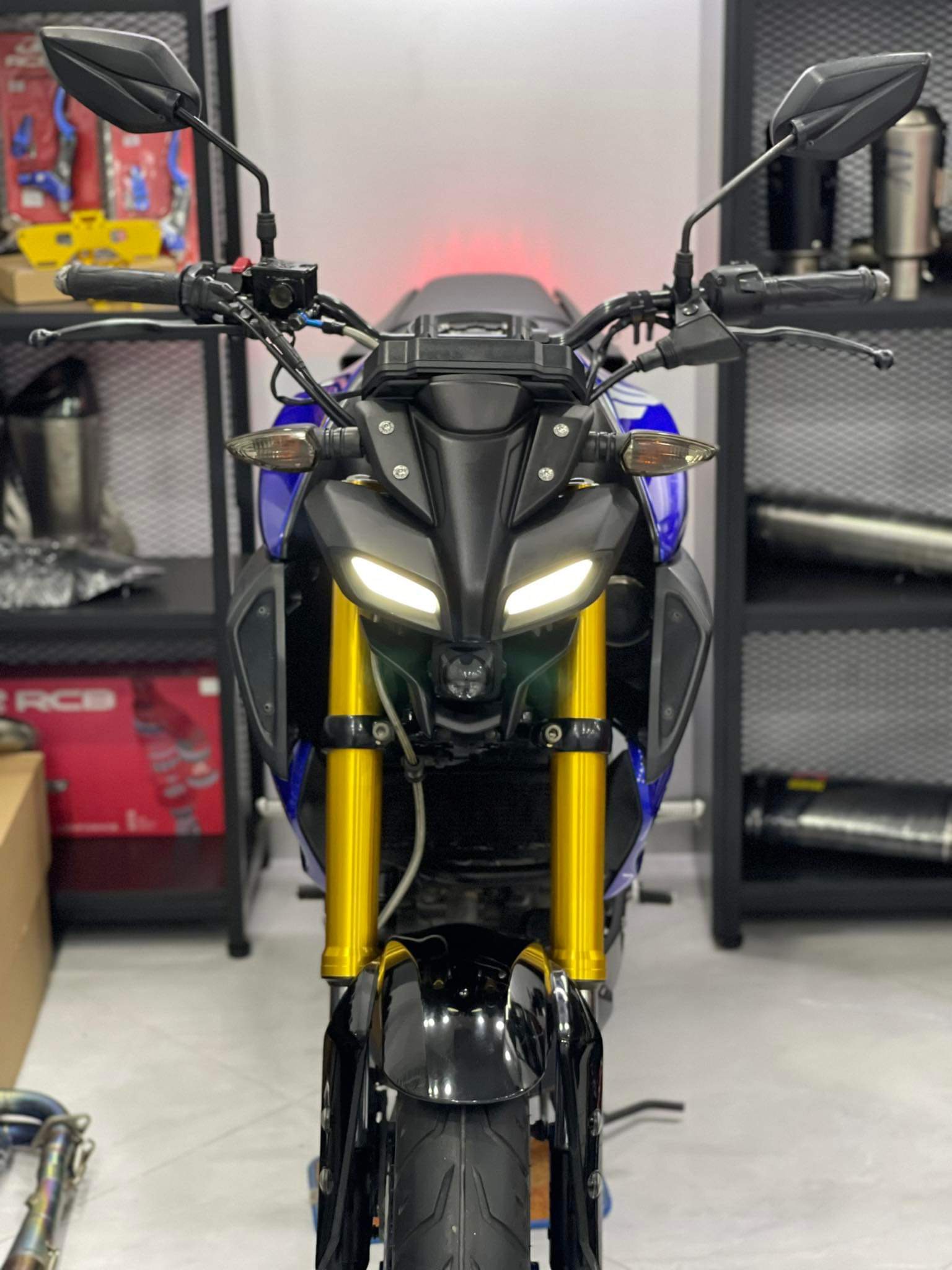 YAMAHA MT-15